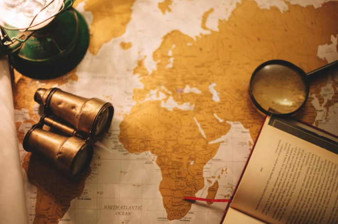 Nowy przedmiot HiT - czym różni się nauczanie od historii i WOSu? - WSKZ